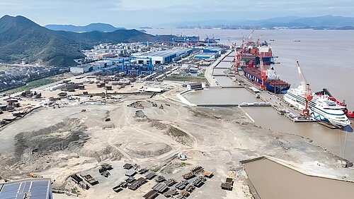 Cosco Shipping Heavy Industry (Zhoushan) builds new 300,000dwt capacity ...