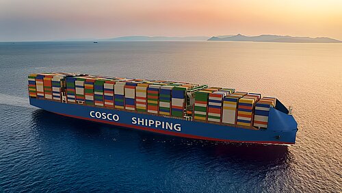 Cosco orders twelve boxships at group yard - Ship & Offshore