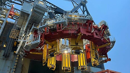 Heerema and Ulstein upgrade SSCV Thialf with new pile gripper - Ship ...