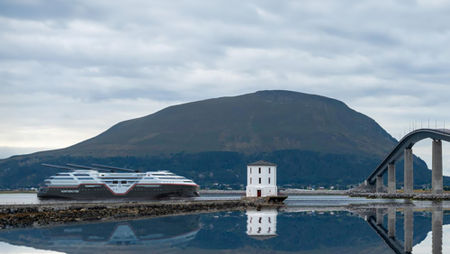 Hurtigruten unveils more details on ‘Sea Zero’ - Ship & Offshore